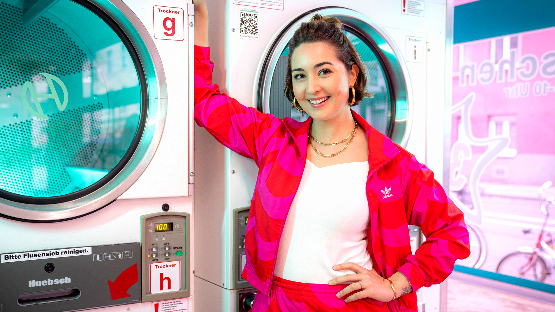 News - Luisa Charlotte Schulz verlässt NightWash | NightWash | Kult-Marke für Stand-Up Comedy in ...